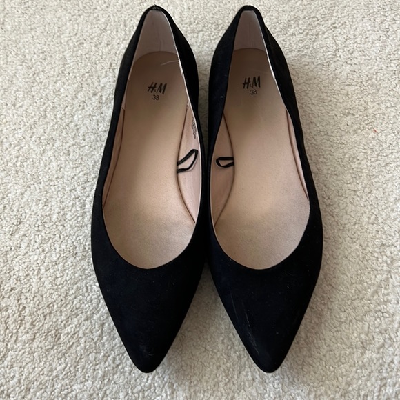 H&M | Shoes | Hm Womens Pointed Toe Flats | Poshmark